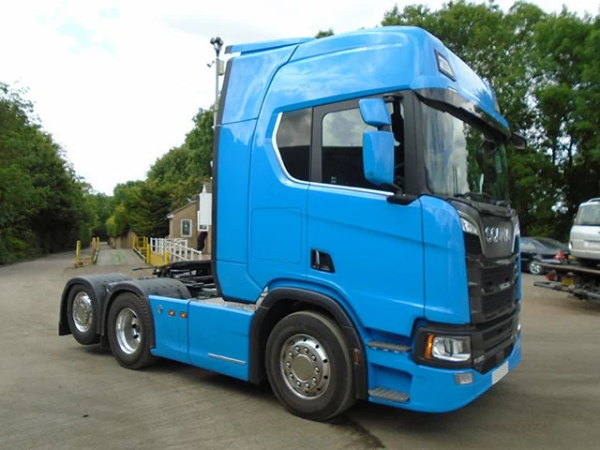 Cars for Sale UK & Vehicle Exporters from UK | CarLuv